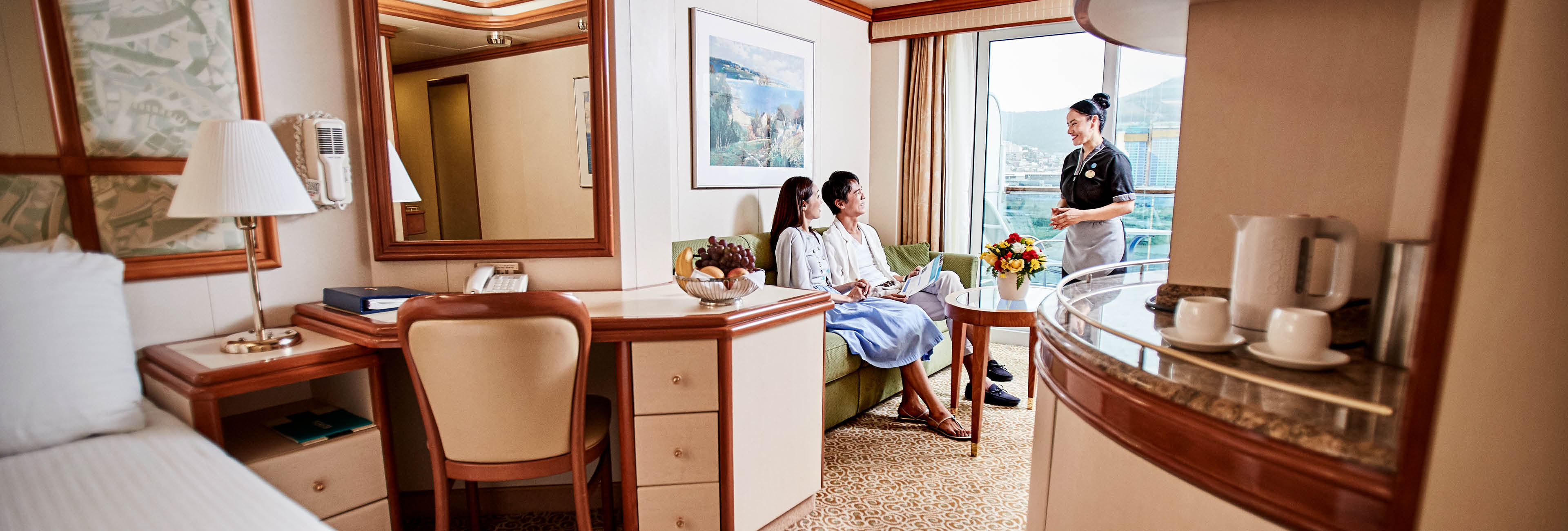 Diamond Princess Cruise Deals | Cheap Cruises Onboard Diamond Princess ...